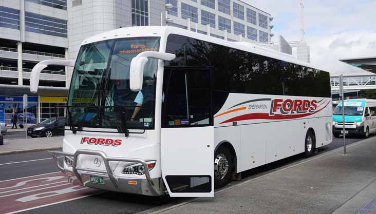 Ford's Bus Service | australia.SHOWBUS.com BUS IMAGE GALLERY | Victoria