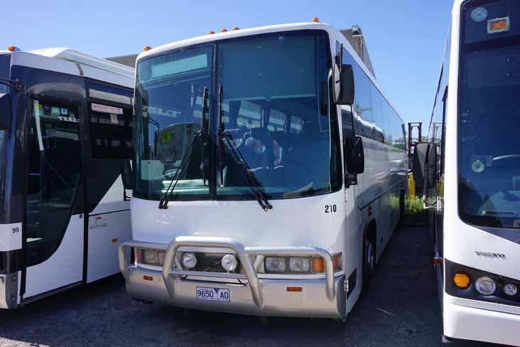 Rod North & Sons Coaches - australia.SHOWBUS.com BUS IMAGE GALLERY