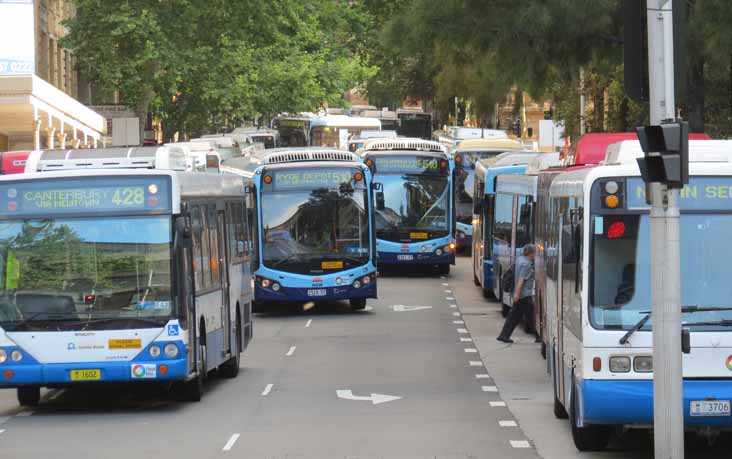 Sydney Buses | Volvo B12BLE Custom CB60 | australia.SHOWBUS.com BUS ...