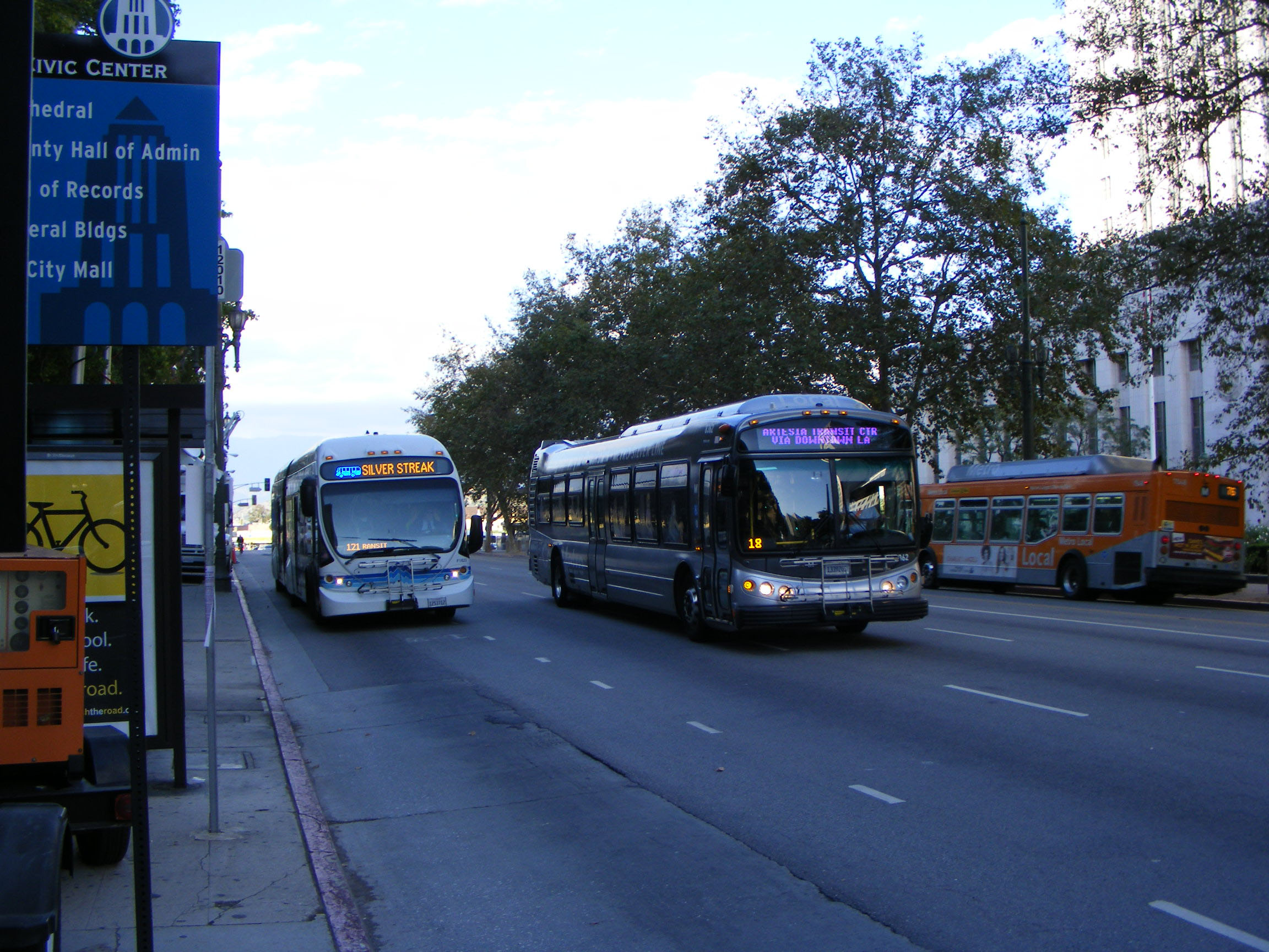 Metro LA | SHOWBUS AMERICA BUS IMAGE GALLERY | USA