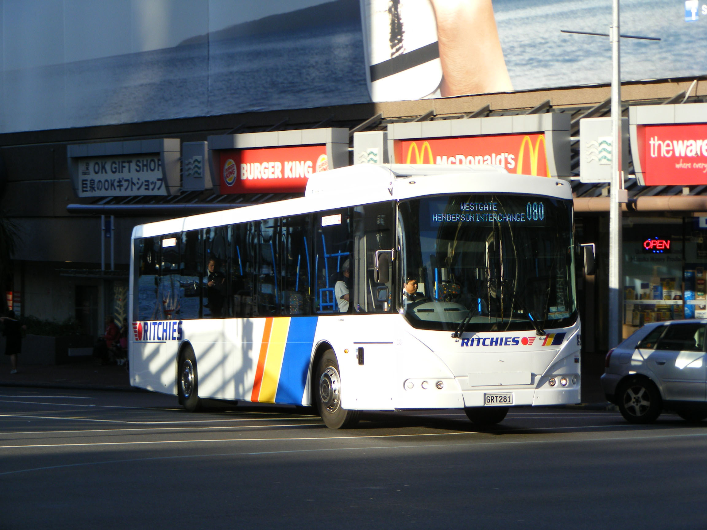 Ritchies Coaches | SHOWBUS NEW ZEALAND BUS IMAGE GALLERY