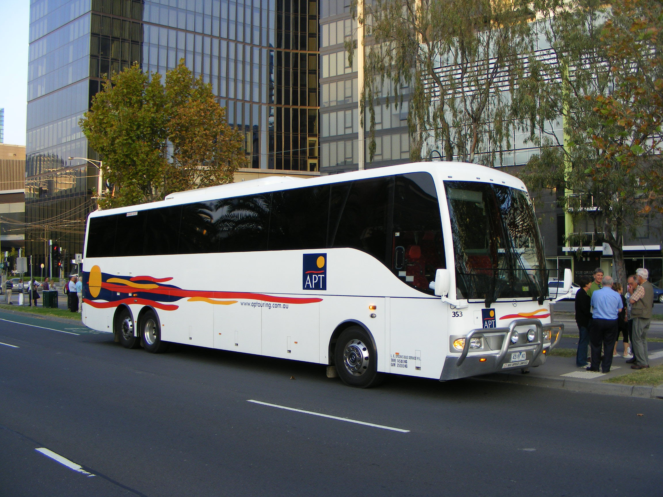 APT | australia.SHOWBUS.com BUS IMAGE GALLERY