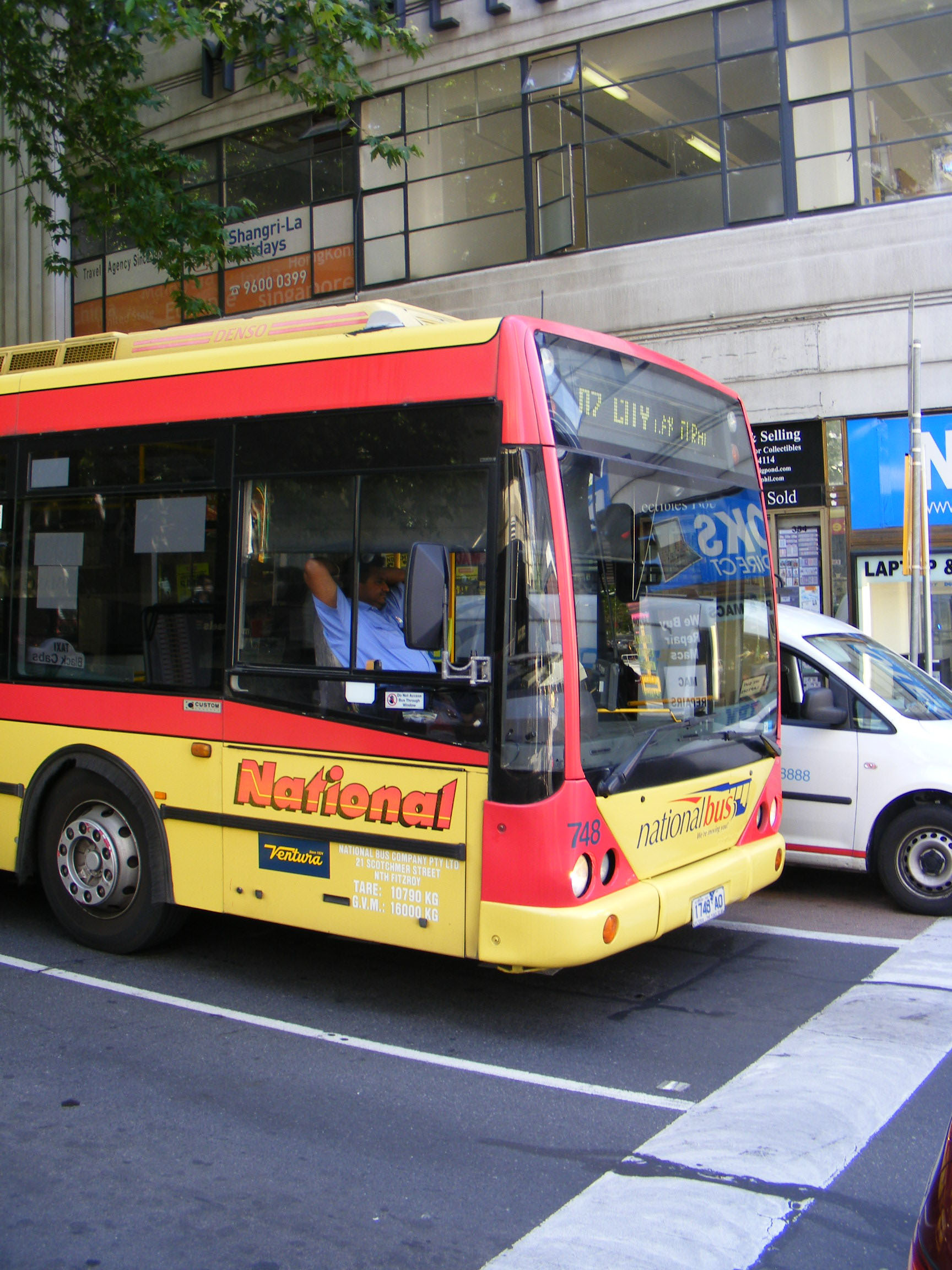 National Bus Company | australia.SHOWBUS.com BUS IMAGE GALLERY | Ventura