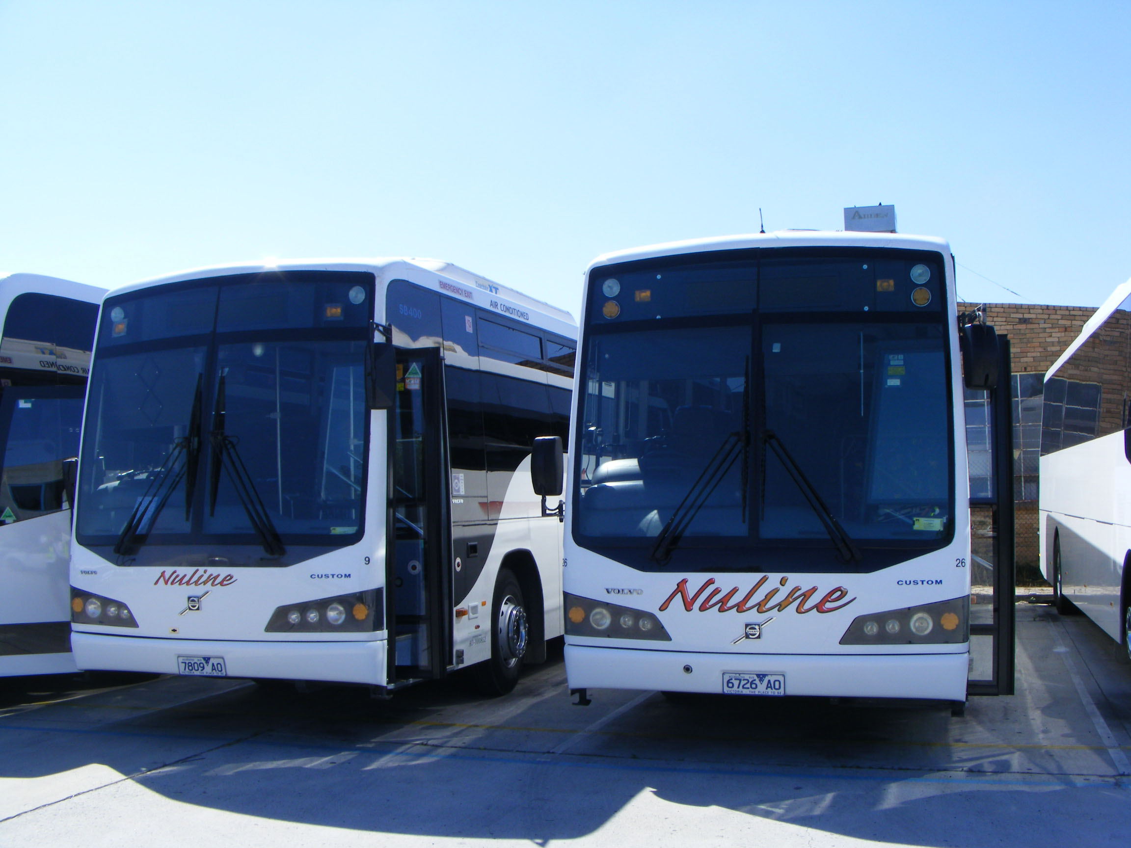 Nuline Coaches - australia.SHOWBUS.com BUS IMAGE GALLERY