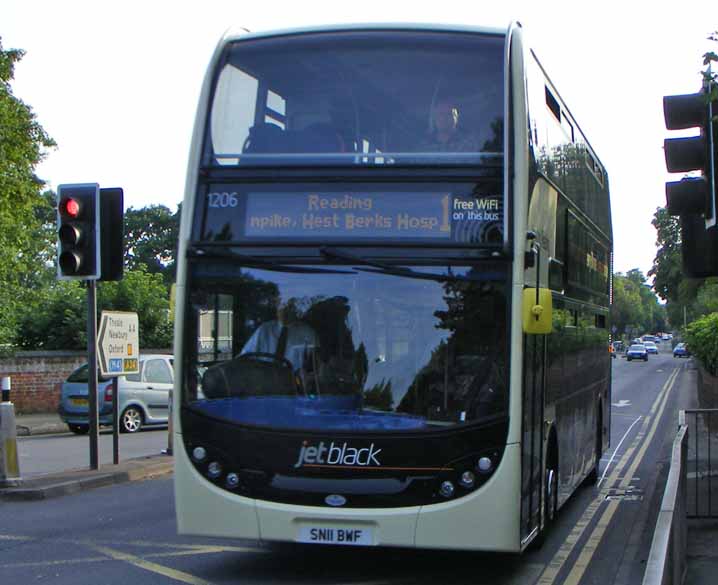 Reading Buses SHOWBUS BUS IMAGE GALLERY